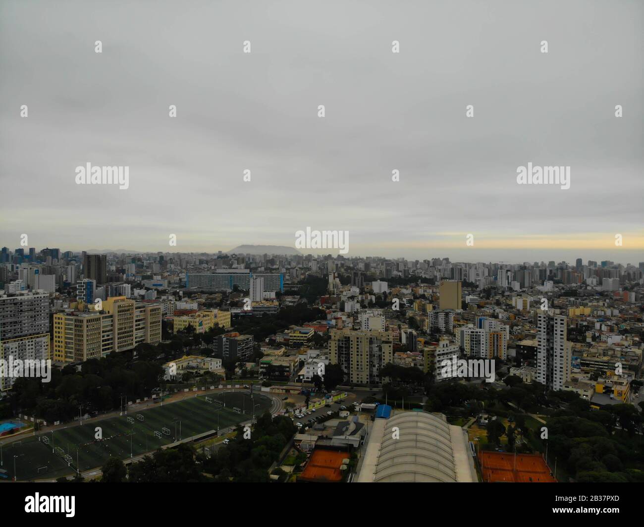 Lima scooter hi-res stock photography and images - Alamy