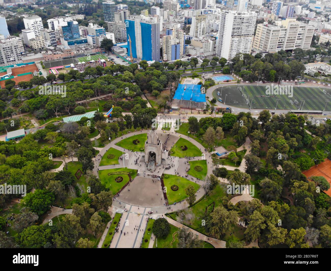 Lima scooter hi-res stock photography and images - Alamy