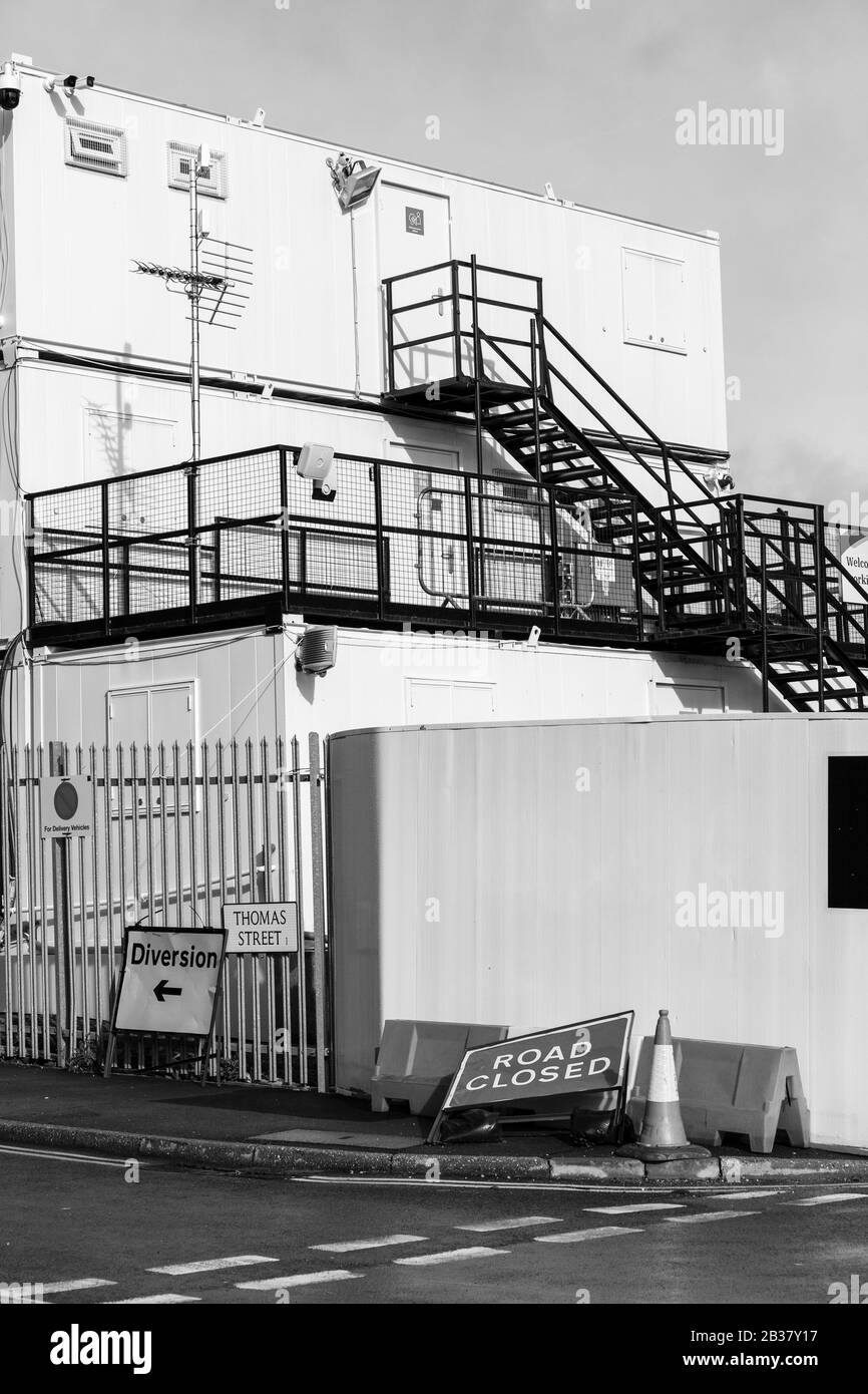 Construction site office building in Black and White Stock Photos ...