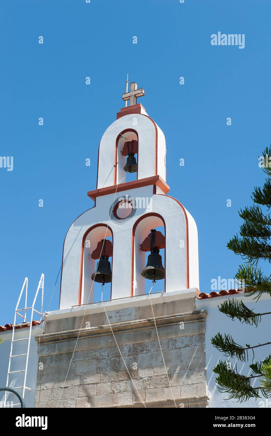 Crete church greece orthodox hi-res stock photography and images - Alamy