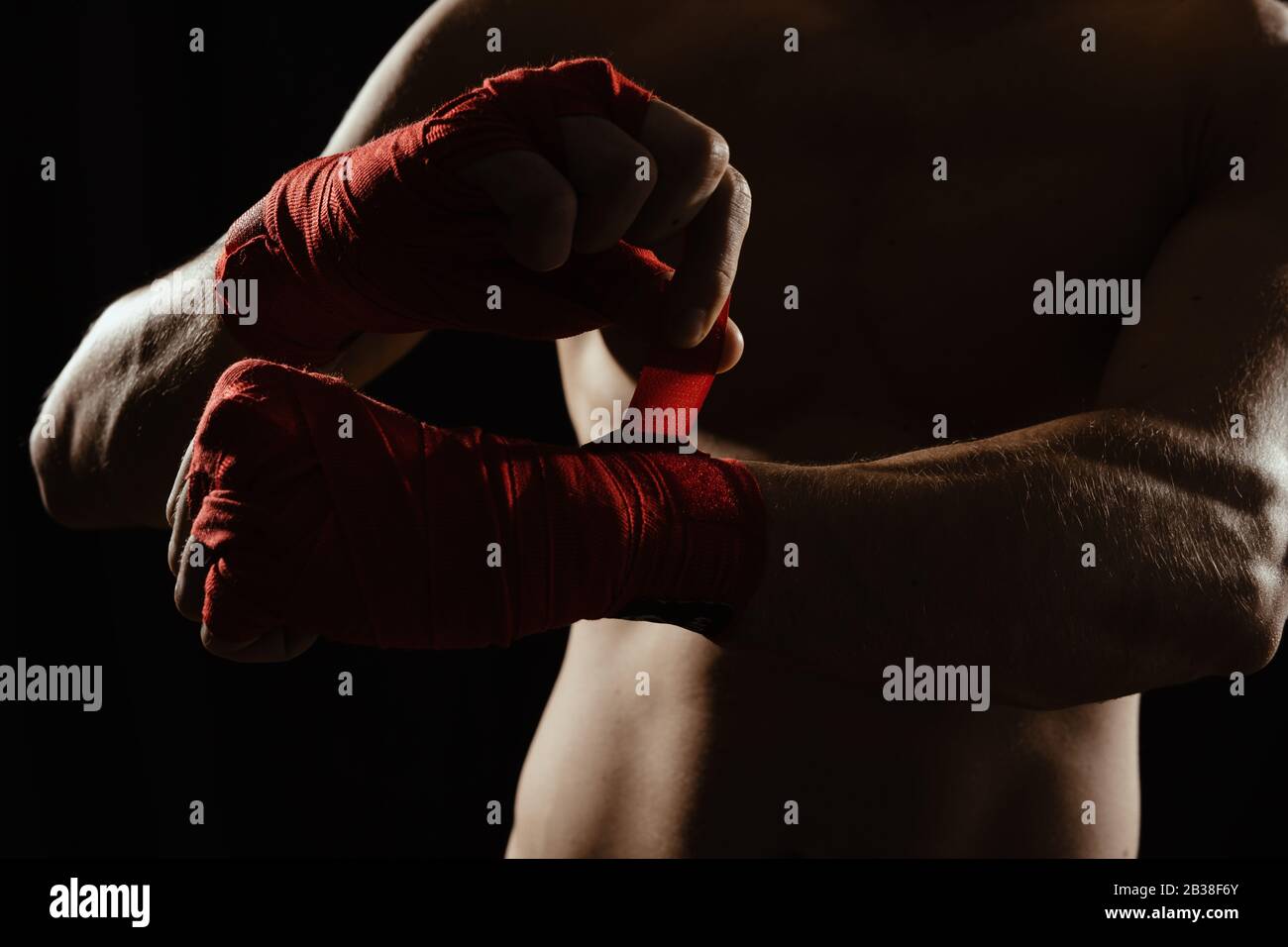 Black boxer hi-res stock photography and images - Alamy