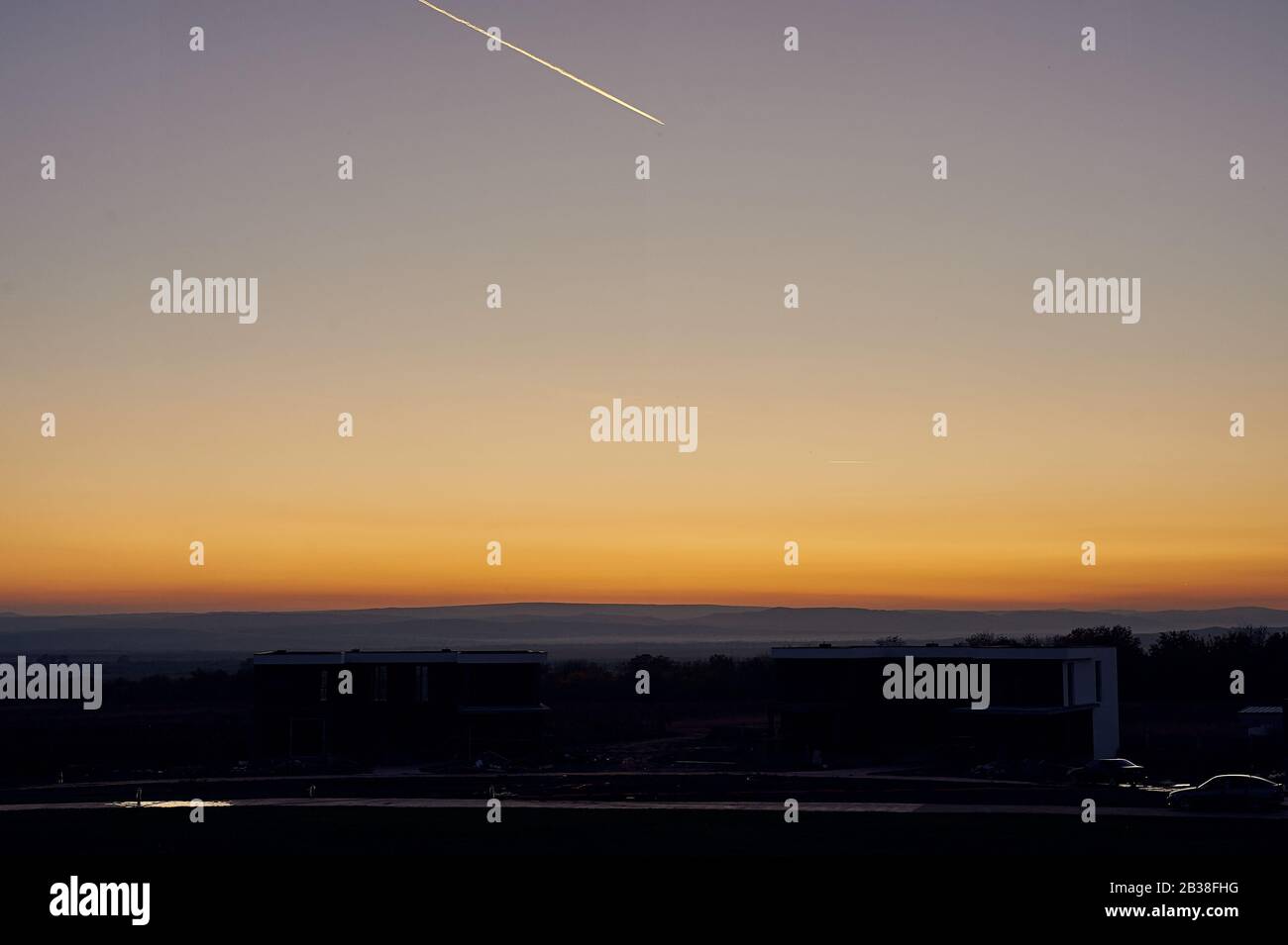 Sunset horizon view hi-res stock photography and images - Alamy