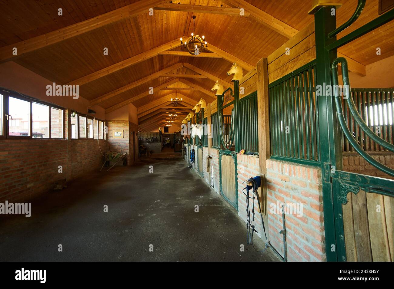 Hotel stables hi-res stock photography and images - Alamy