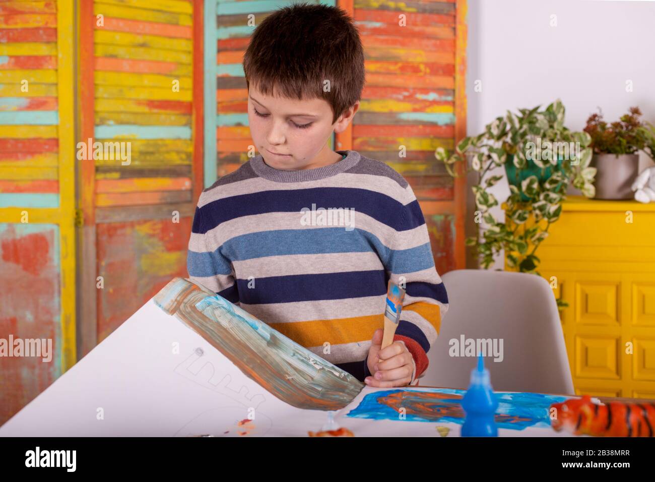 Creating artwork hi-res stock photography and images - Alamy