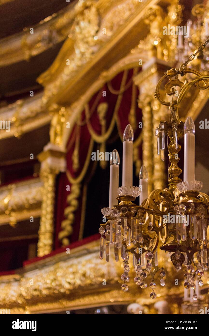 Bolshoi theatre moscow interior hi-res stock photography and images - Alamy