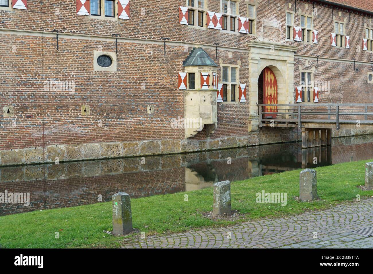 castle in the german muensterland Stock Photo - Alamy