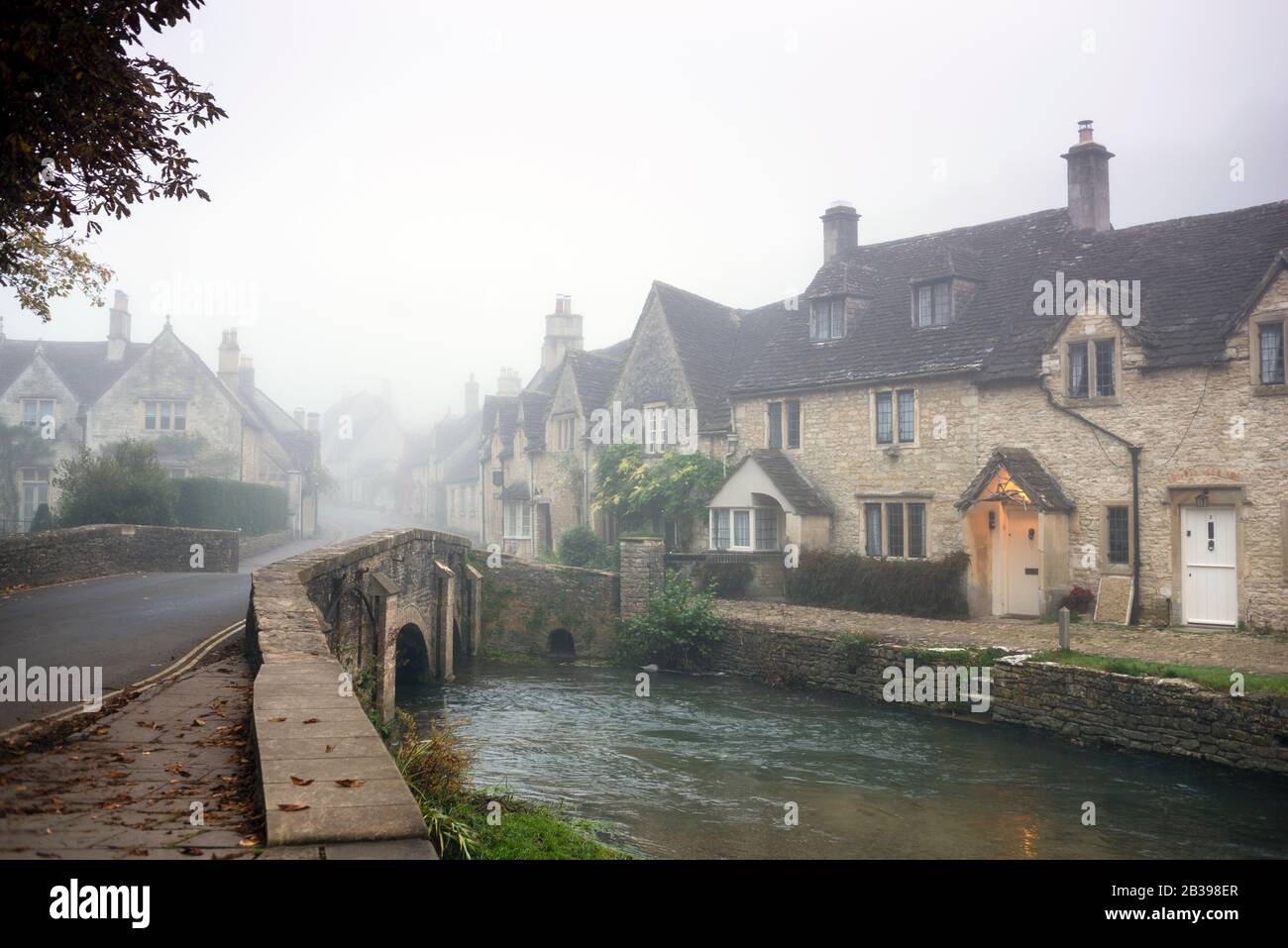 Brook Street High Resolution Stock Photography and Images - Alamy