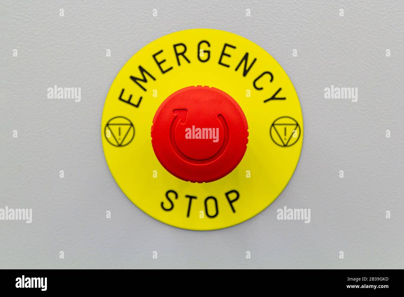 Emergency stop switch sign hi-res stock photography and images - Alamy