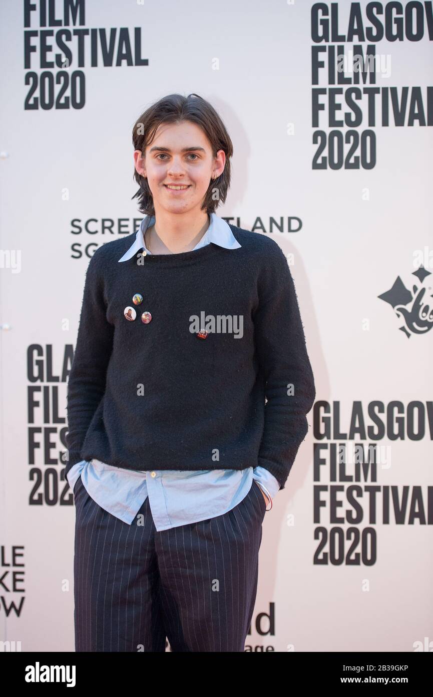 Earl cave hi-res stock photography and images - Alamy