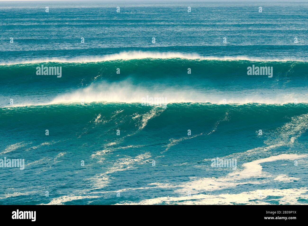 Big Ocean wave. Strong wave Stock Photo - Alamy