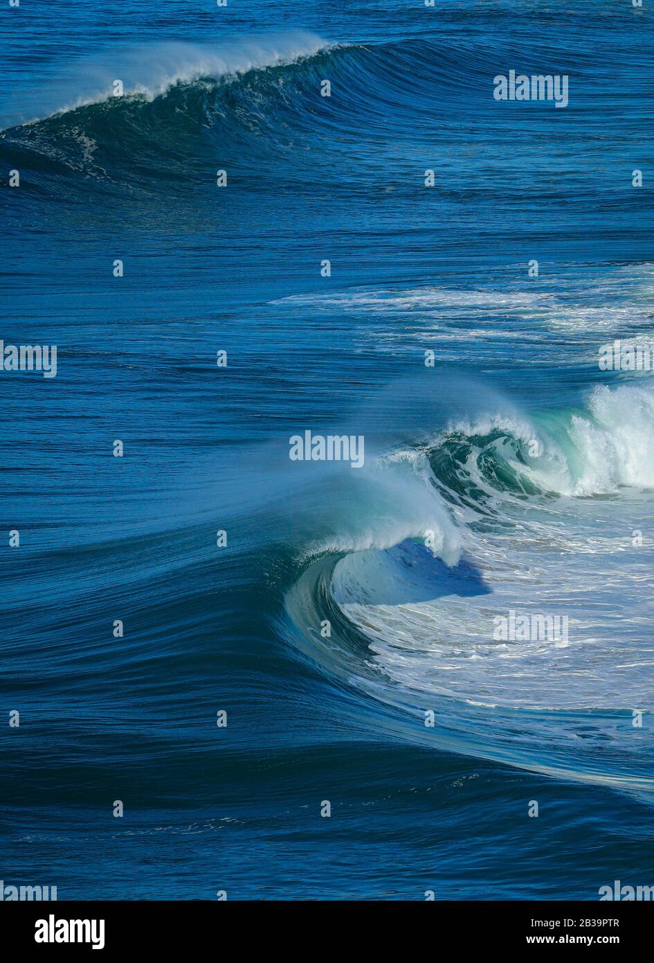 Surf Spot with Big beautful perfect surfing waves barreling in the ...