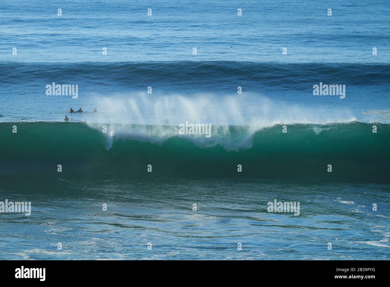 Surf Spot with Big beautful perfect surfing waves barreling in the ...