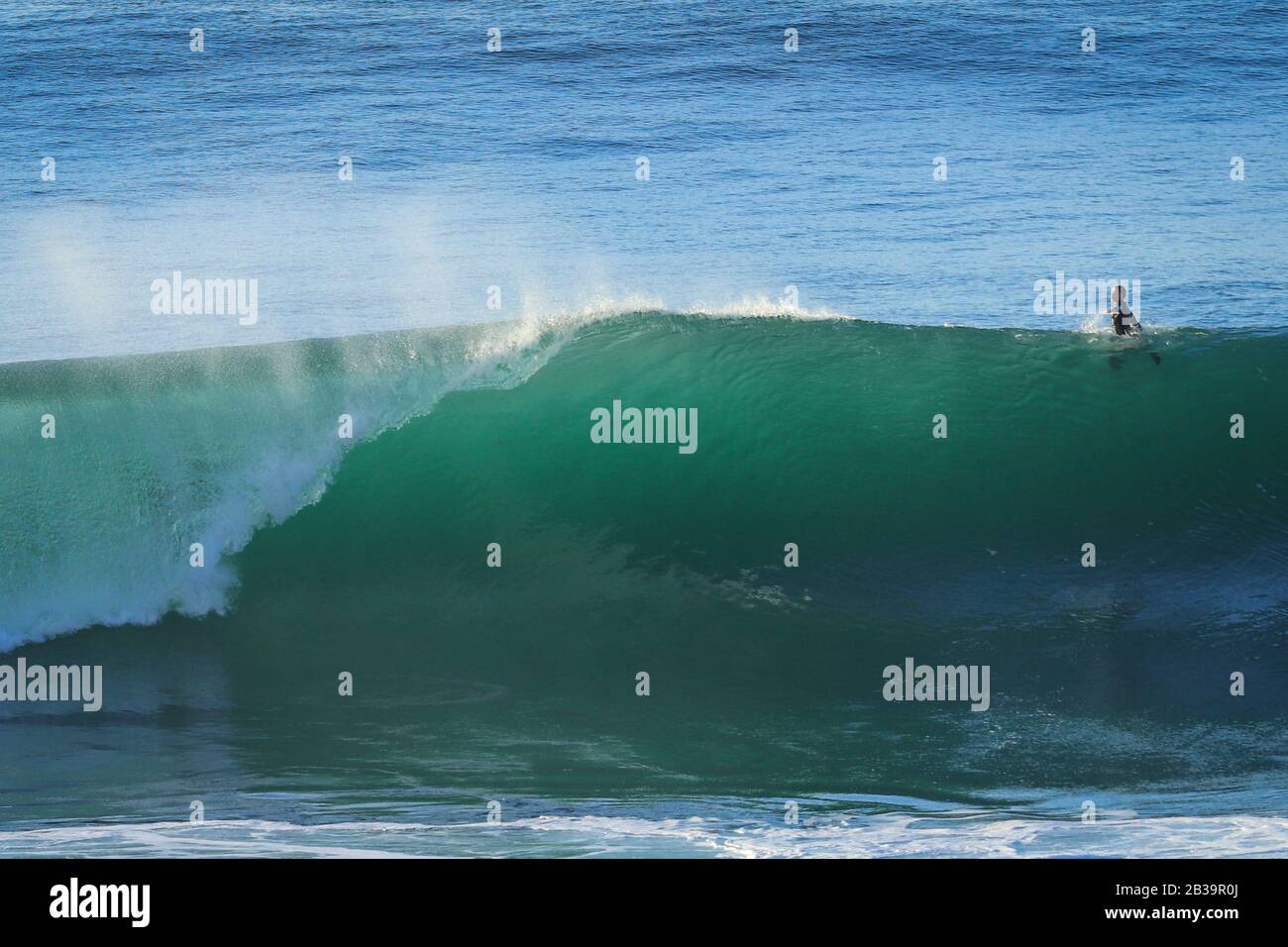 Nazare wave hi-res stock photography and images - Alamy