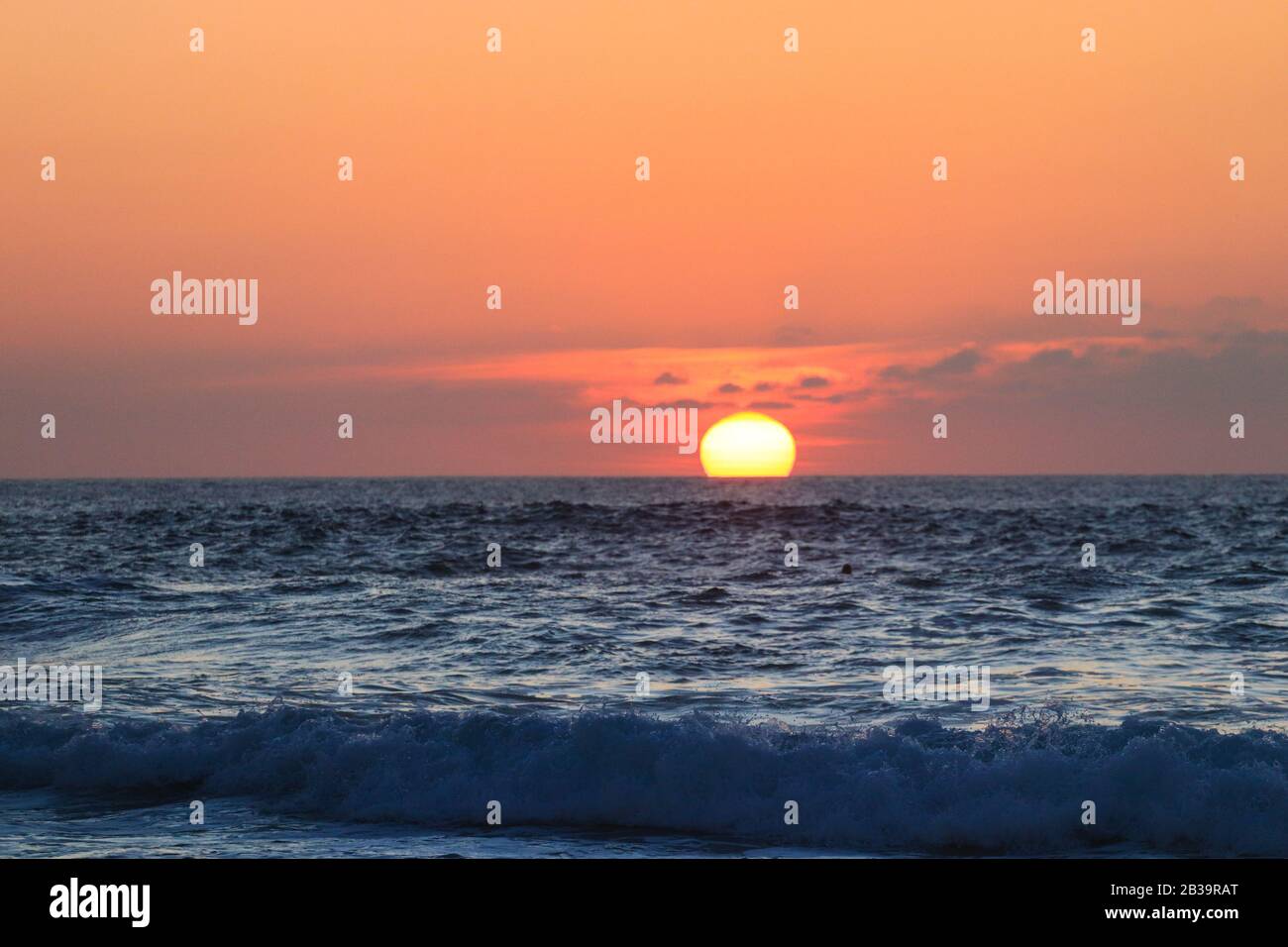 Fantastic sunset beach shore hi-res stock photography and images - Alamy