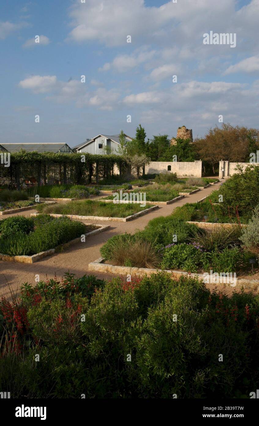 Raised central hi-res stock photography and images - Alamy