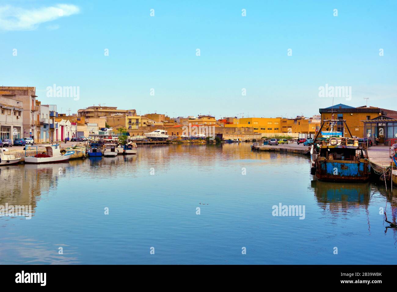 Crane river sicily hi-res stock photography and images - Alamy