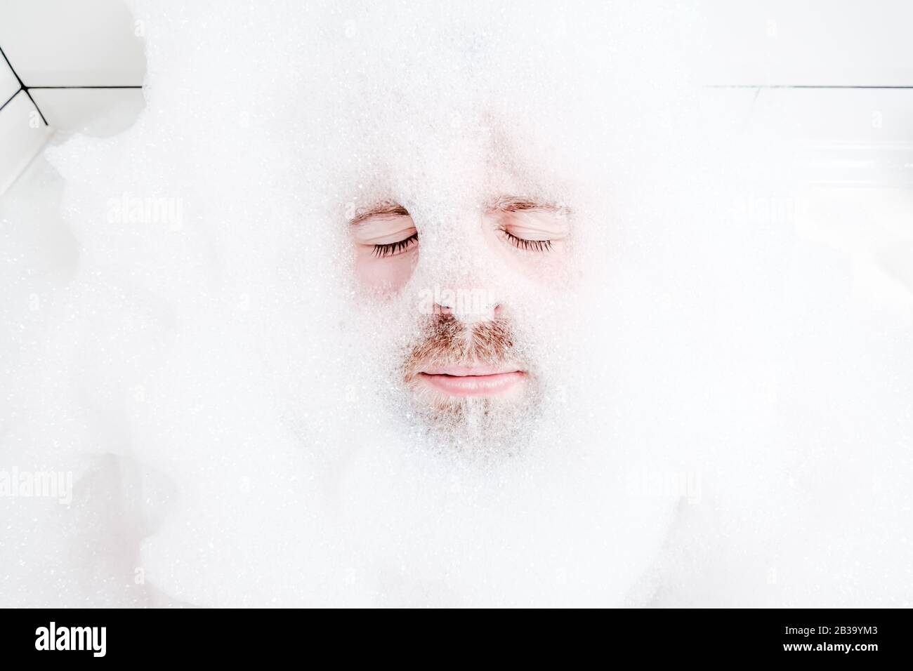 Foam face hi-res stock photography and images - Alamy