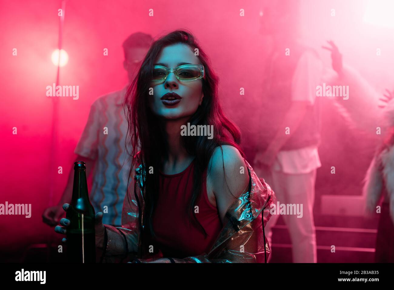Rave woman dancing hi-res stock photography and images - Alamy