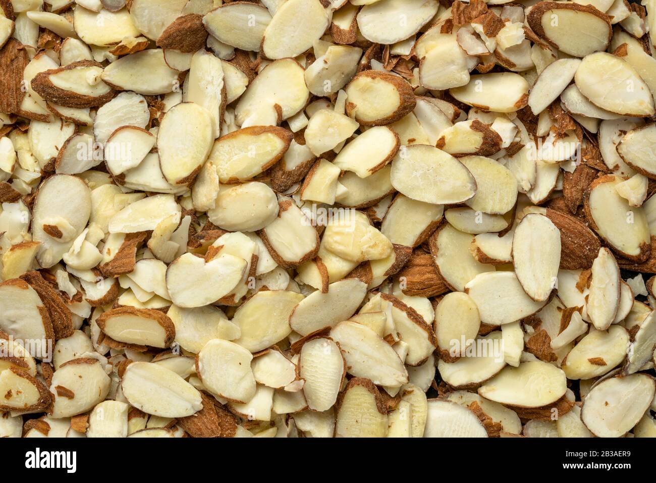 Sliced almond hi-res stock photography and images - Alamy