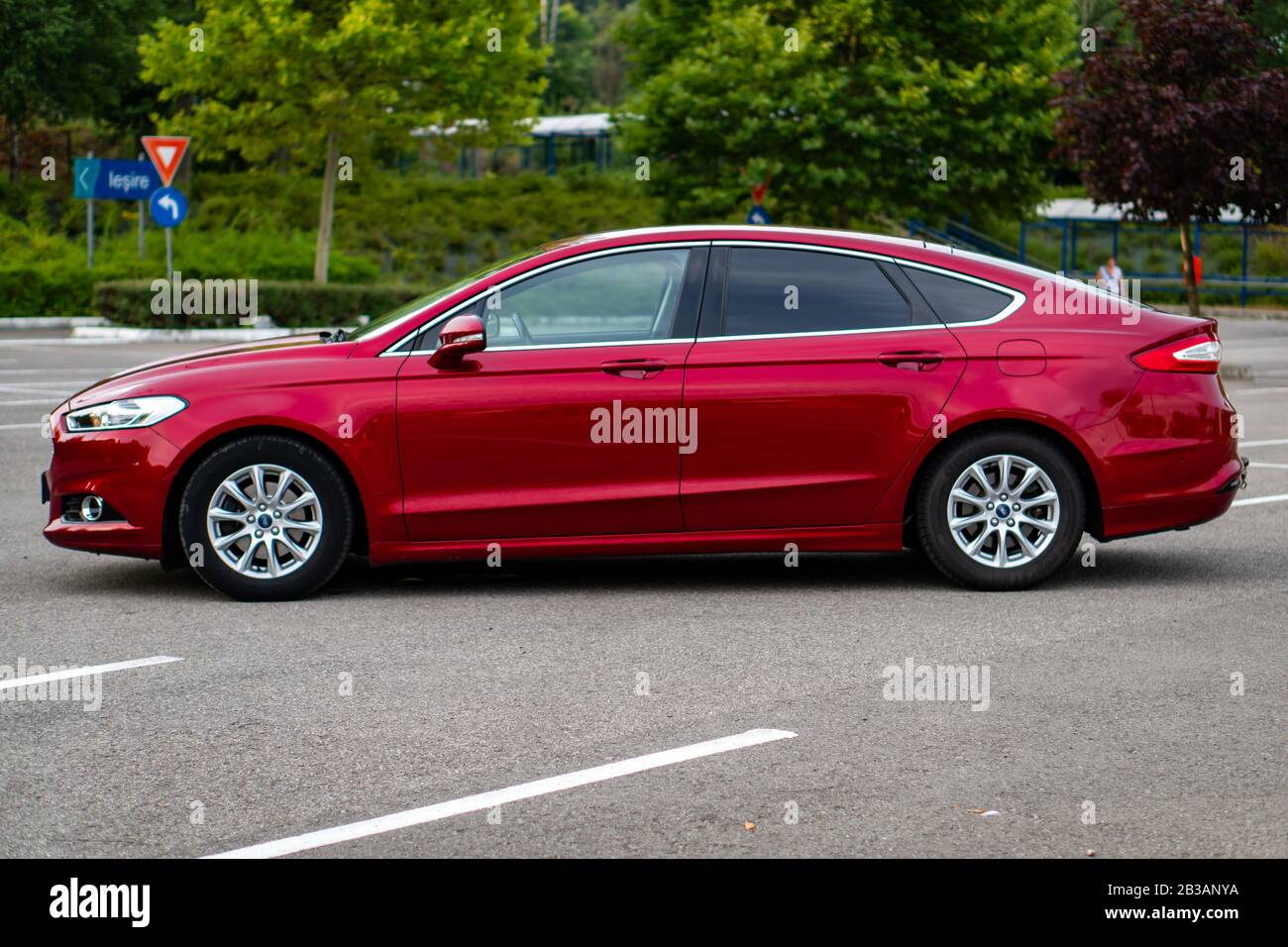 Cluj-Napoca,Cluj/Romania-08.19.2019-Ford Mondeo MK5 Titanium trim, in ...