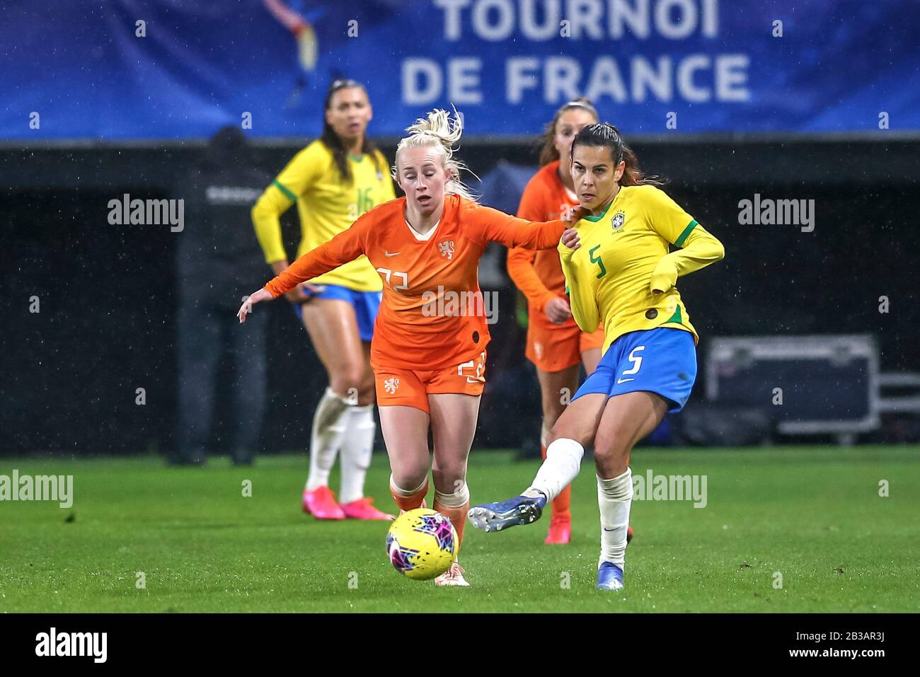 Barbara micheline hi-res stock photography and images - Alamy