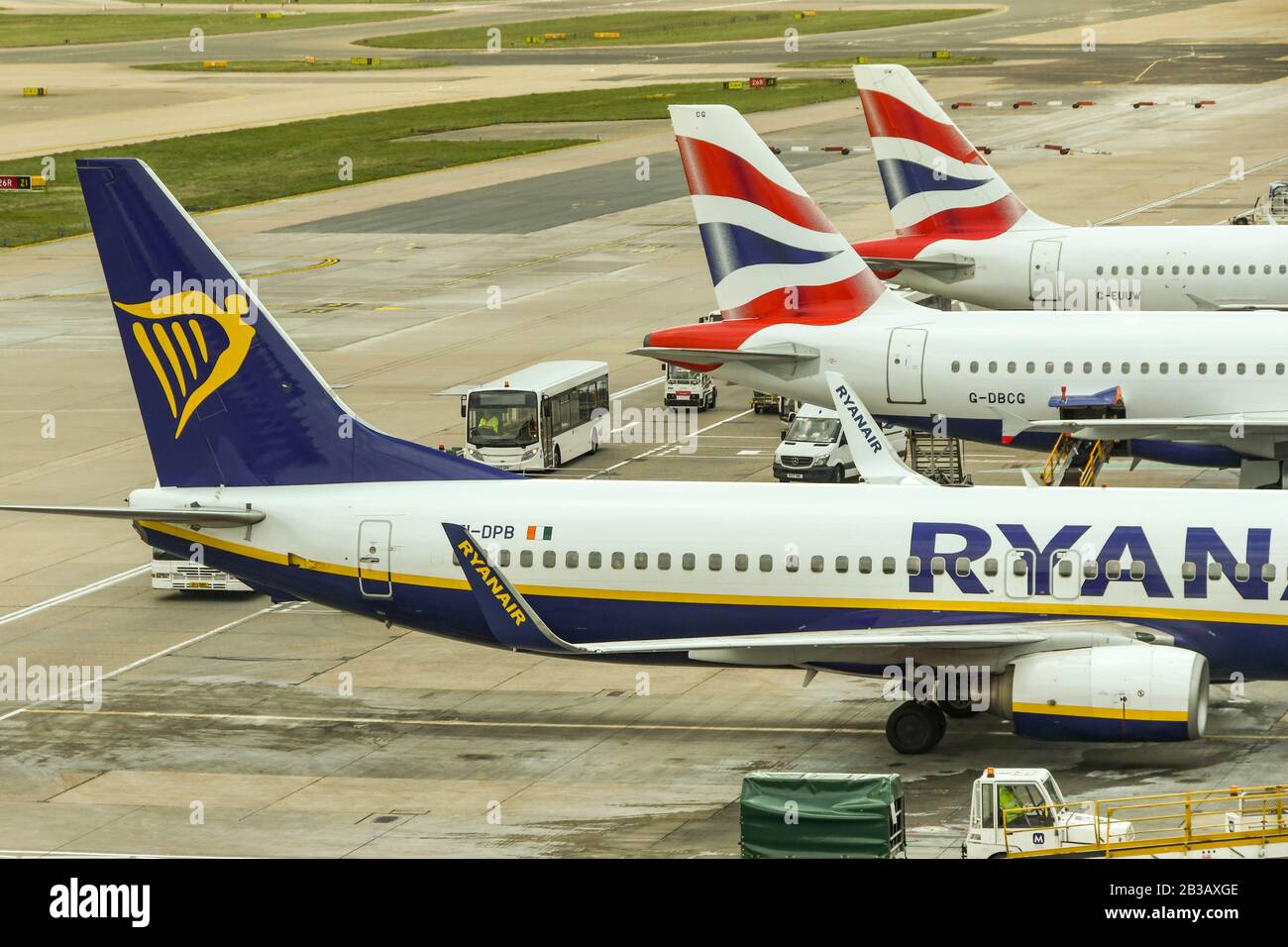 LONDON GATWICK AIRPORT - APRIL 2019: Boeing 737 jet operated by budget ...