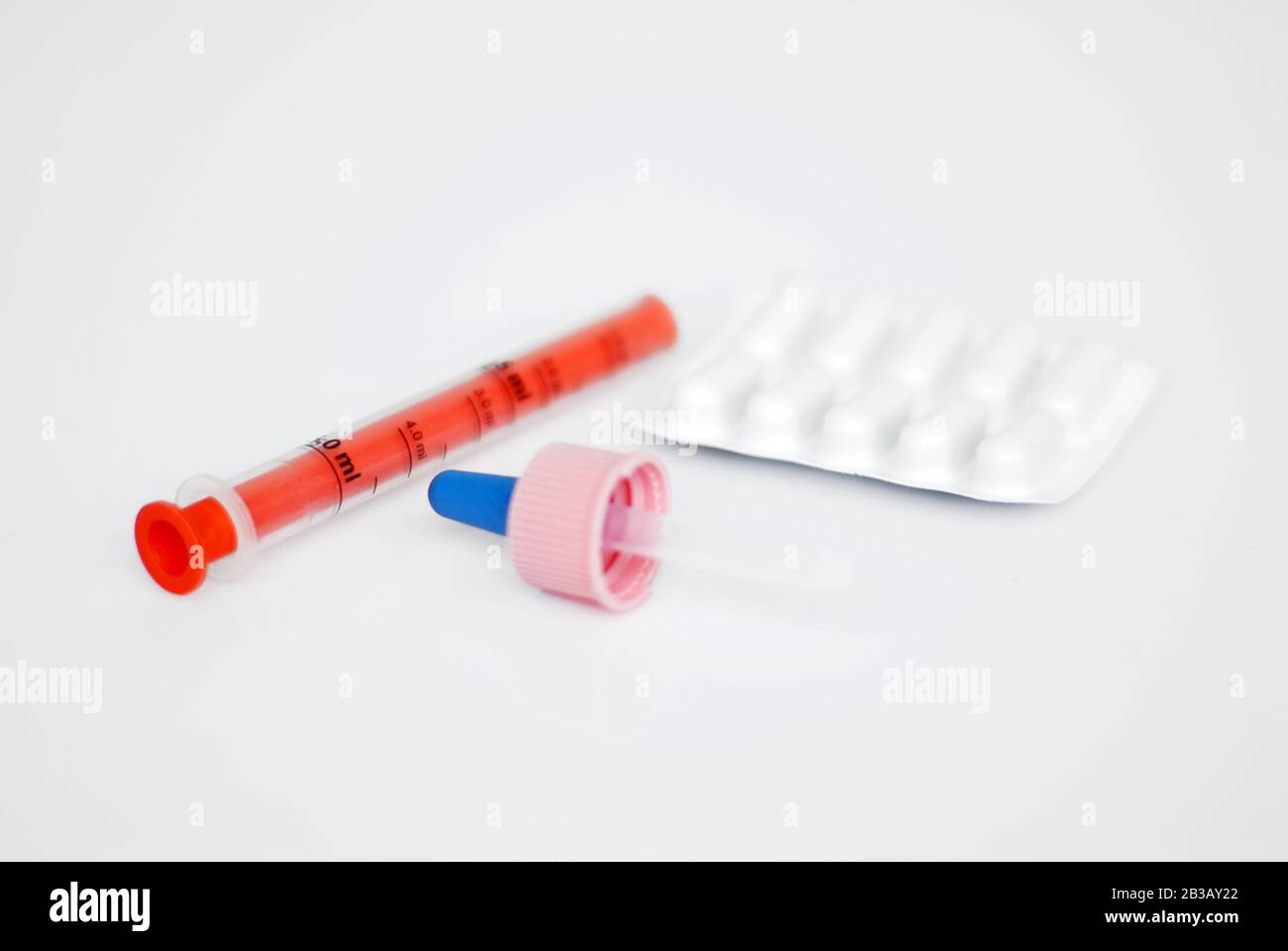 medical treatment tools and pills, drugs isolated on white background ...