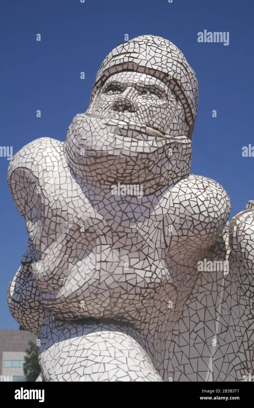 The Scott Antarctic Memorial Statue, designed by Jonathan Williams ...