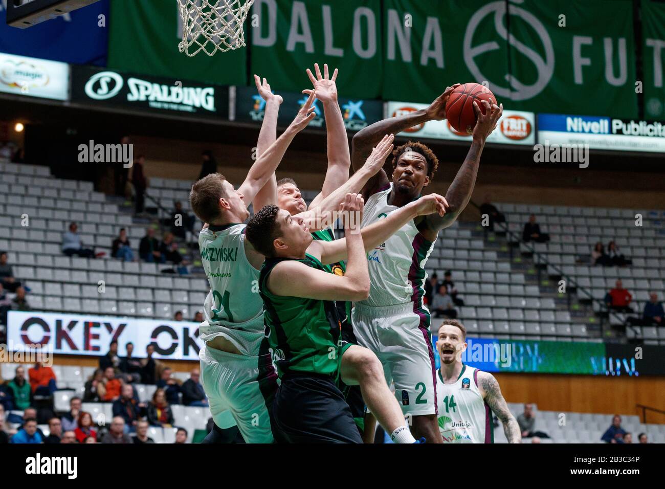Deon thompson of unicaja hi-res stock photography and images - Alamy