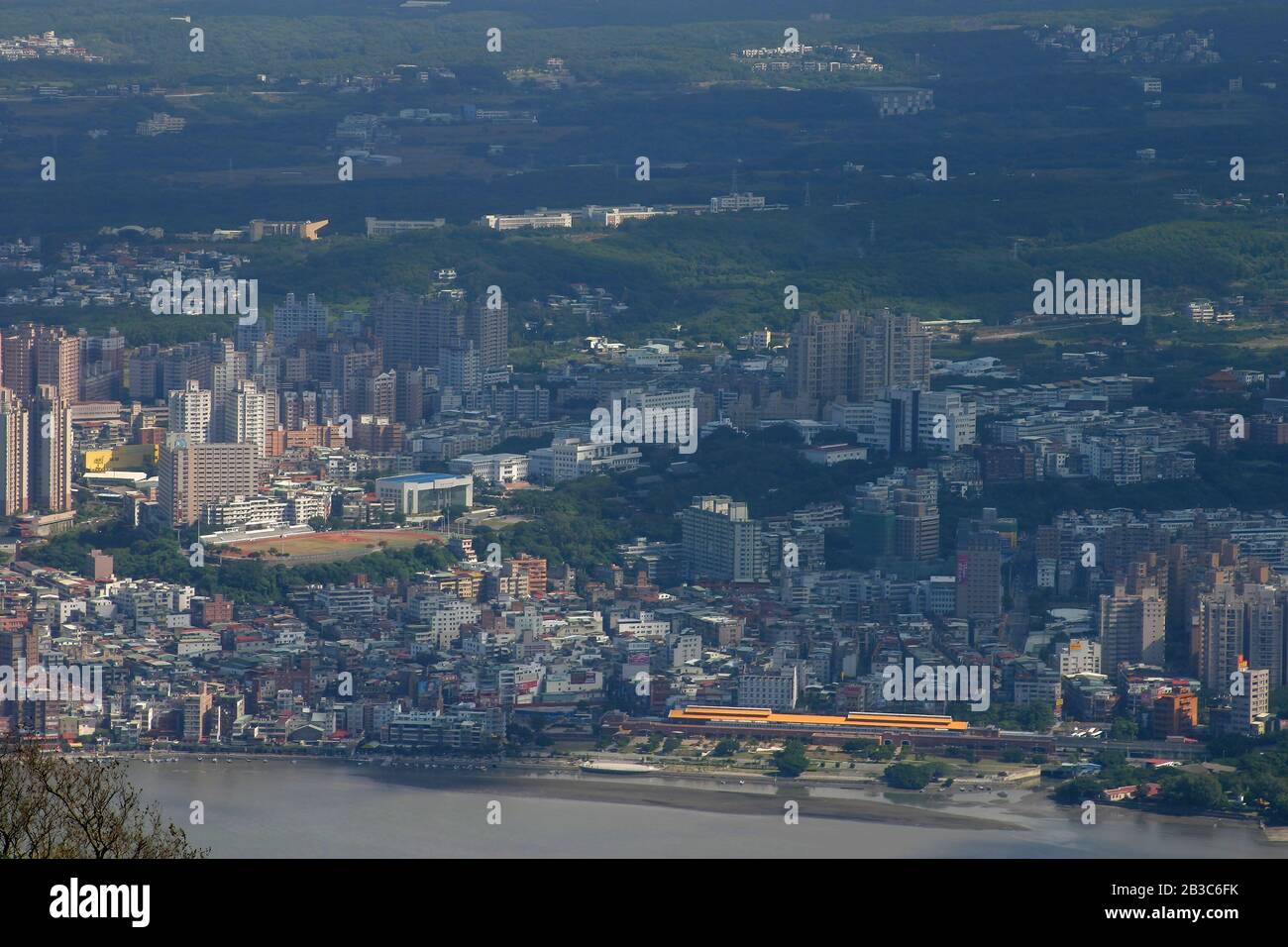 High angel view of the beautiful cityscape of Taipei, Taiwan Stock ...