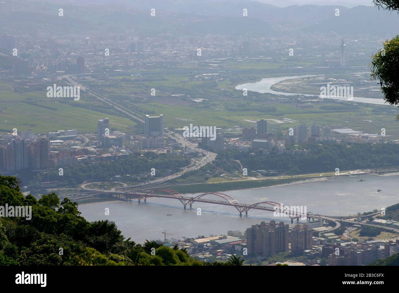 High angel view of the beautiful cityscape of Taipei, Taiwan Stock ...
