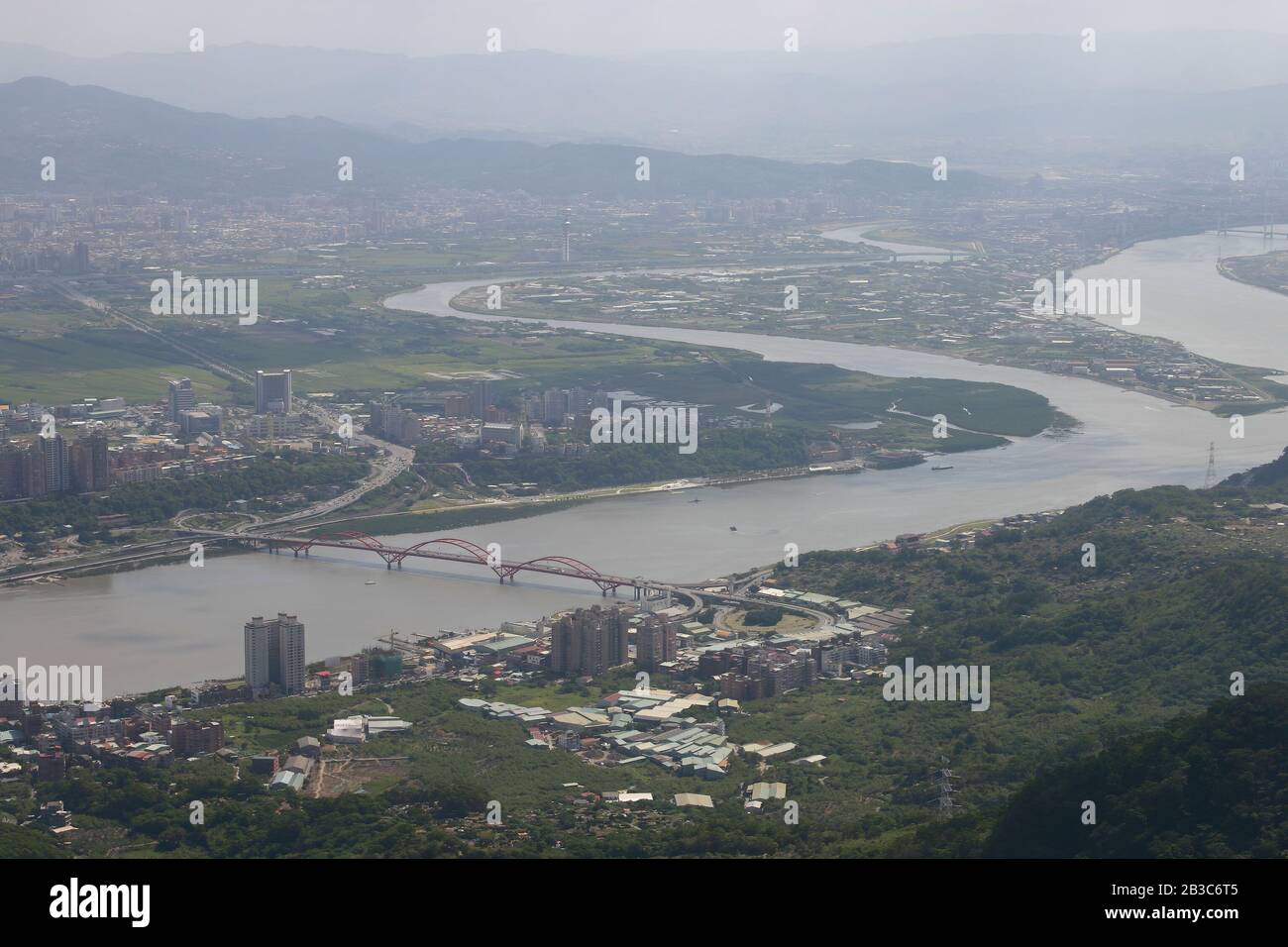 High angel view of the beautiful cityscape of Taipei, Taiwan Stock ...