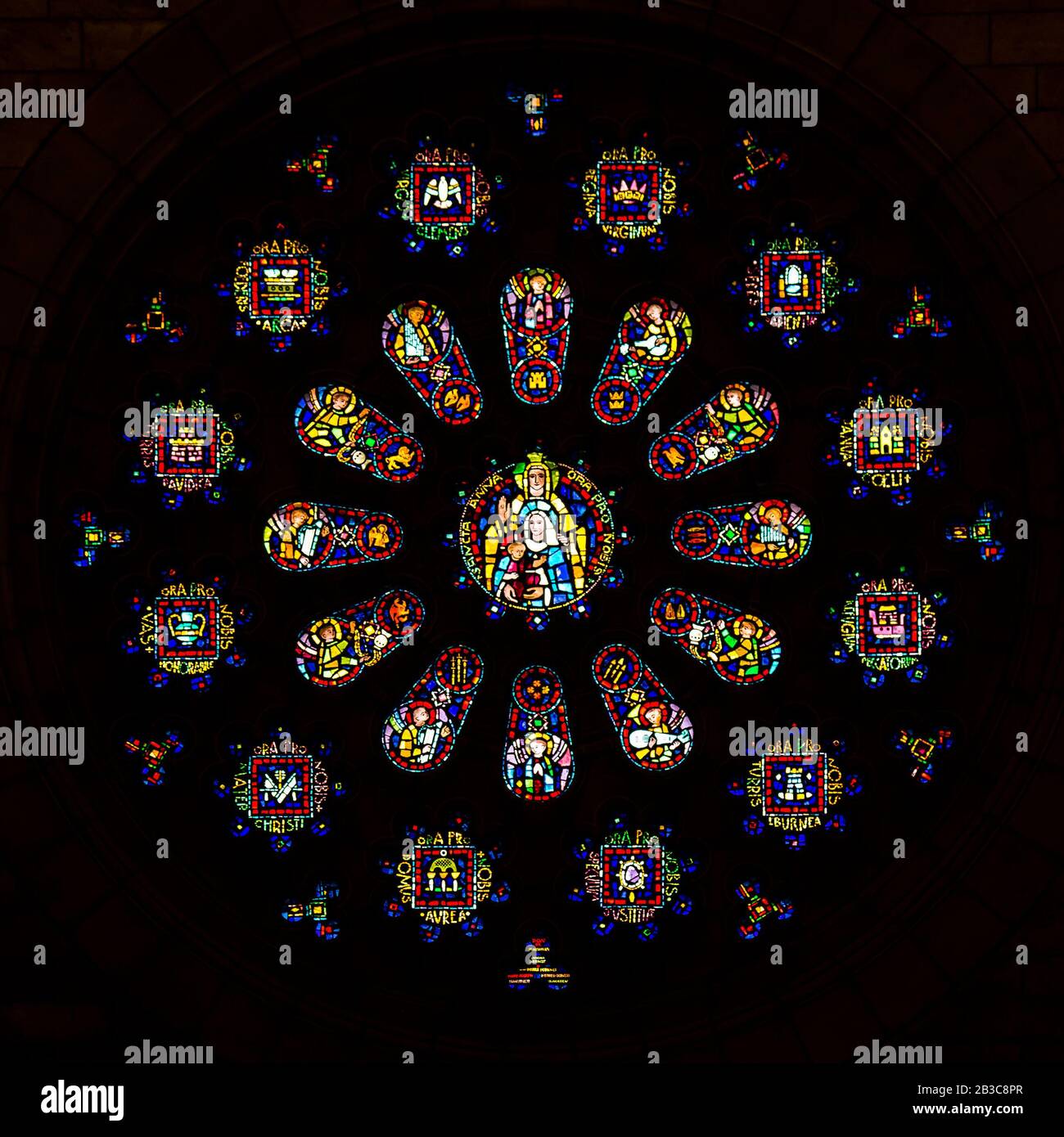 Medieval glass rose window pattern hi-res stock photography and images ...