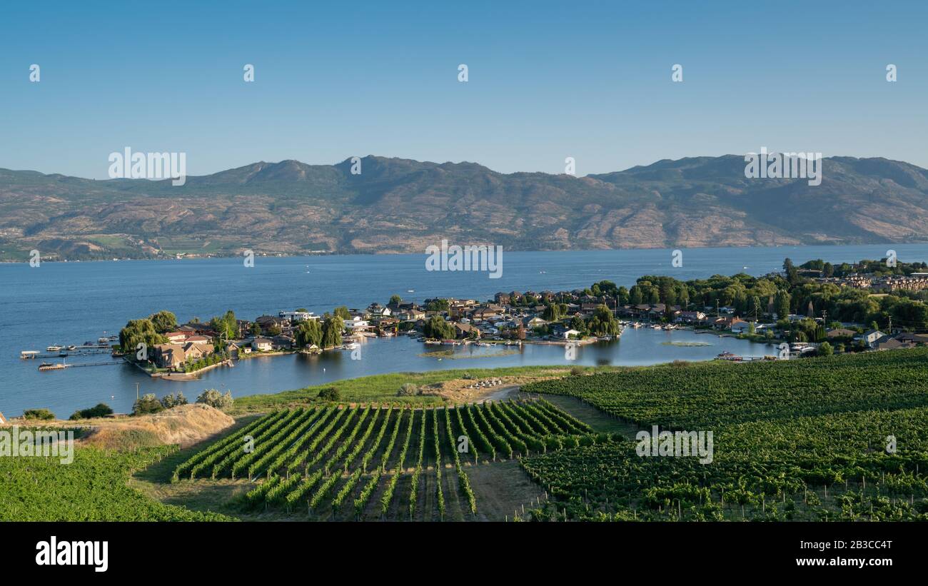 Kelowna aerial hi-res stock photography and images - Alamy