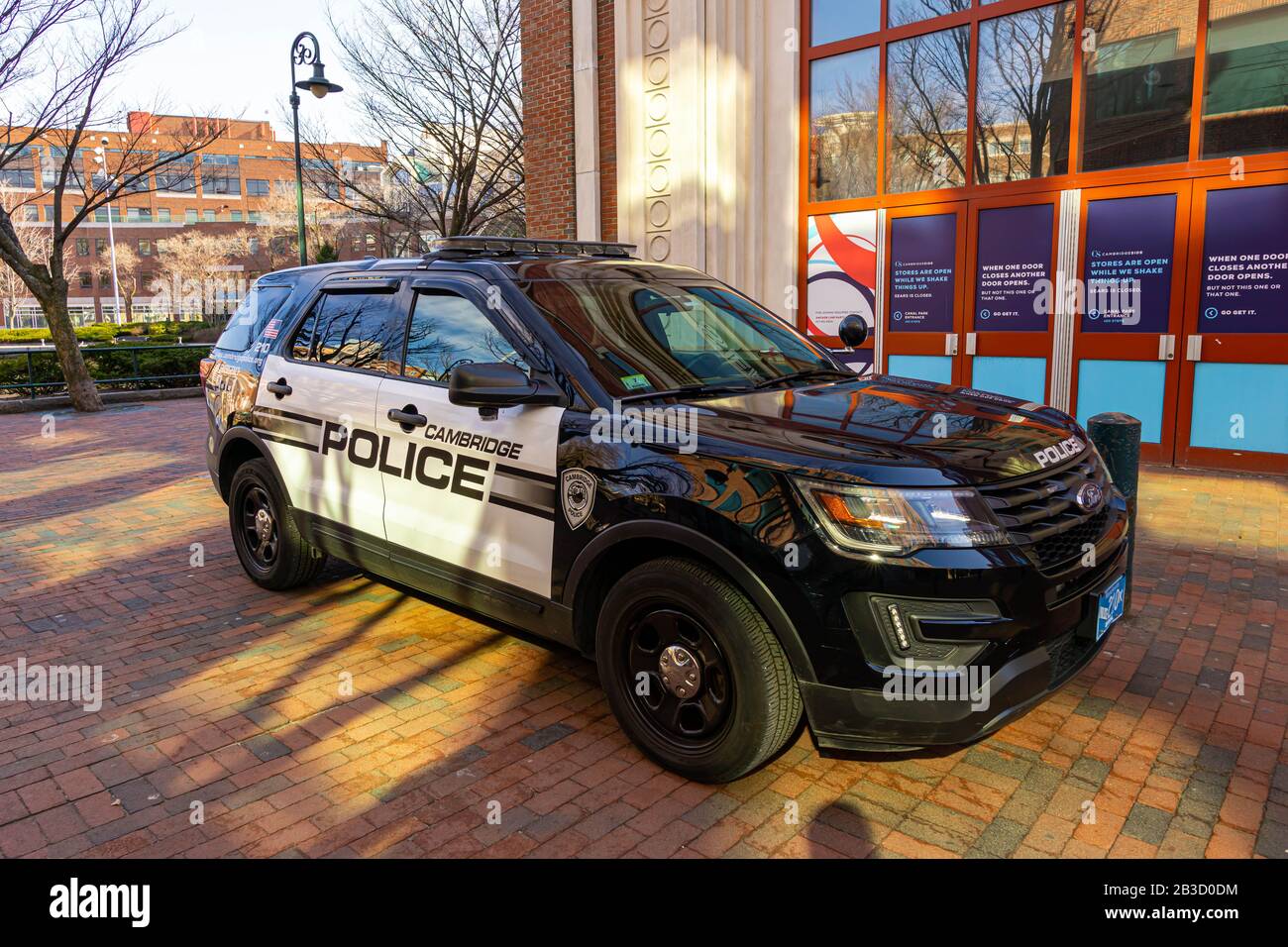 Cambridge police department hi-res stock photography and images - Alamy