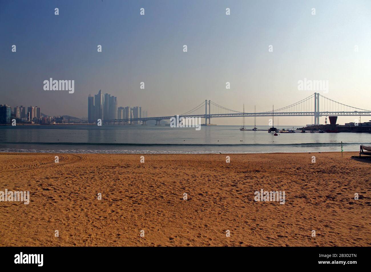 Busan city suspension bridge hi-res stock photography and images - Alamy