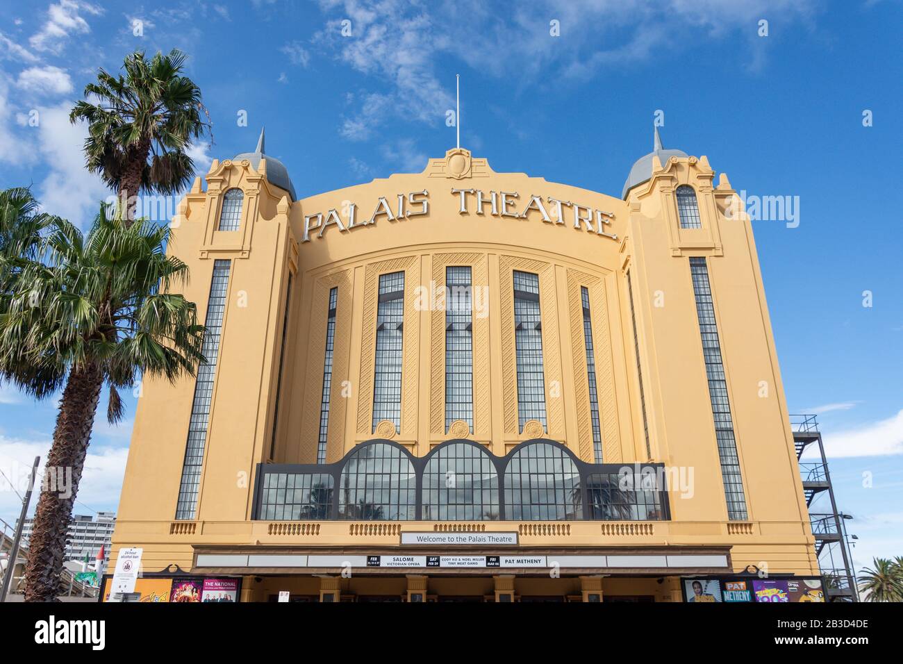 Australian architecture art deco hi-res stock photography and images ...