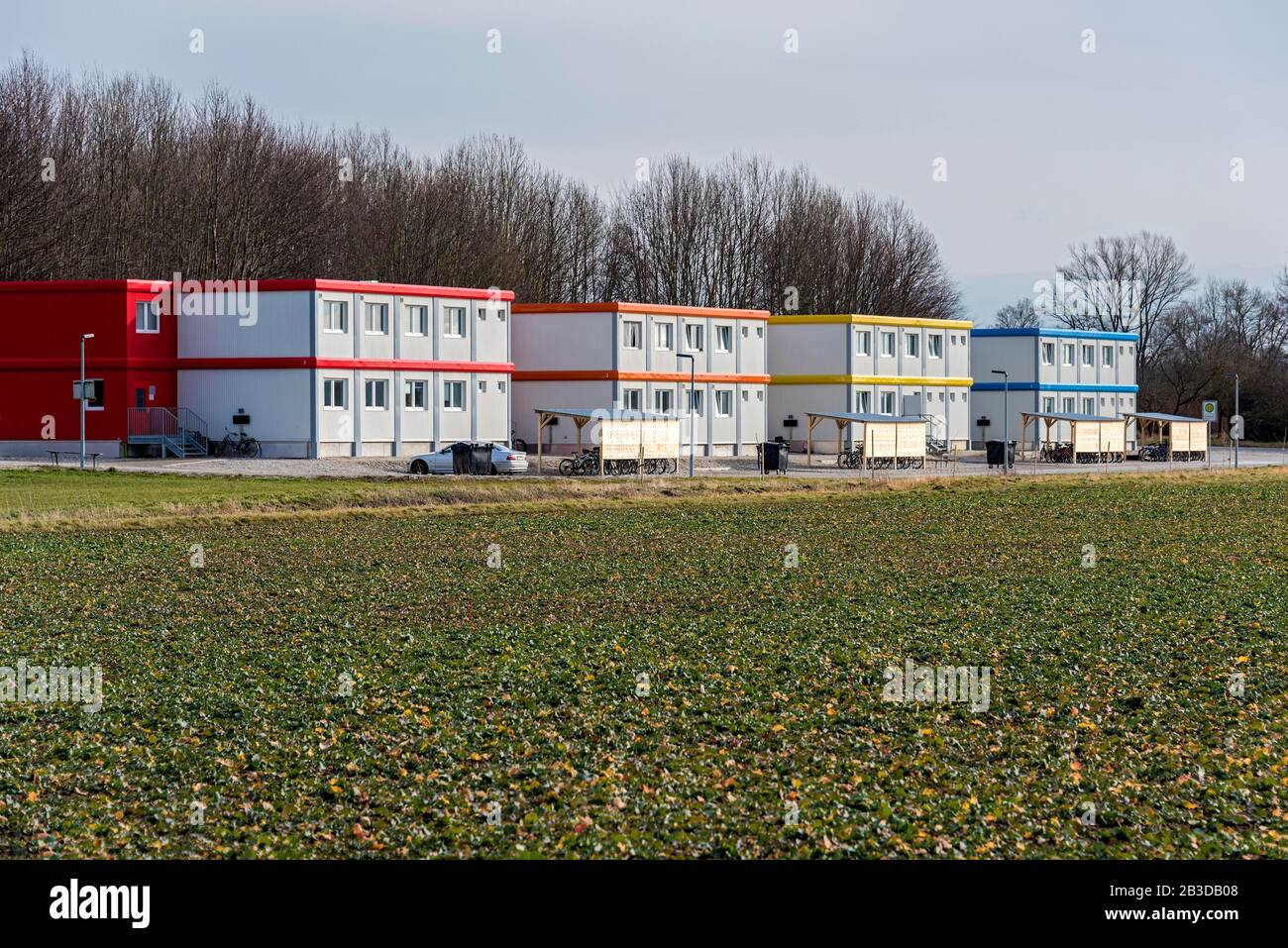 Modular facade hi-res stock photography and images - Alamy