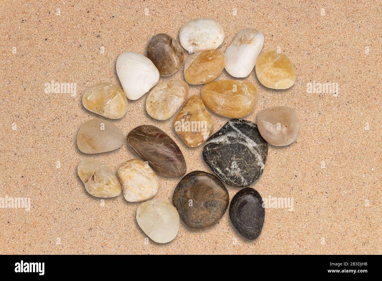 Pebble stones beach hi-res stock photography and images - Alamy