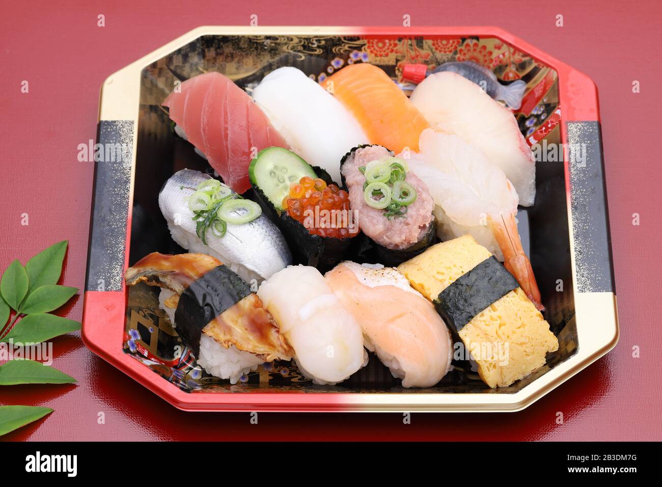 Red bento hi-res stock photography and images - Alamy