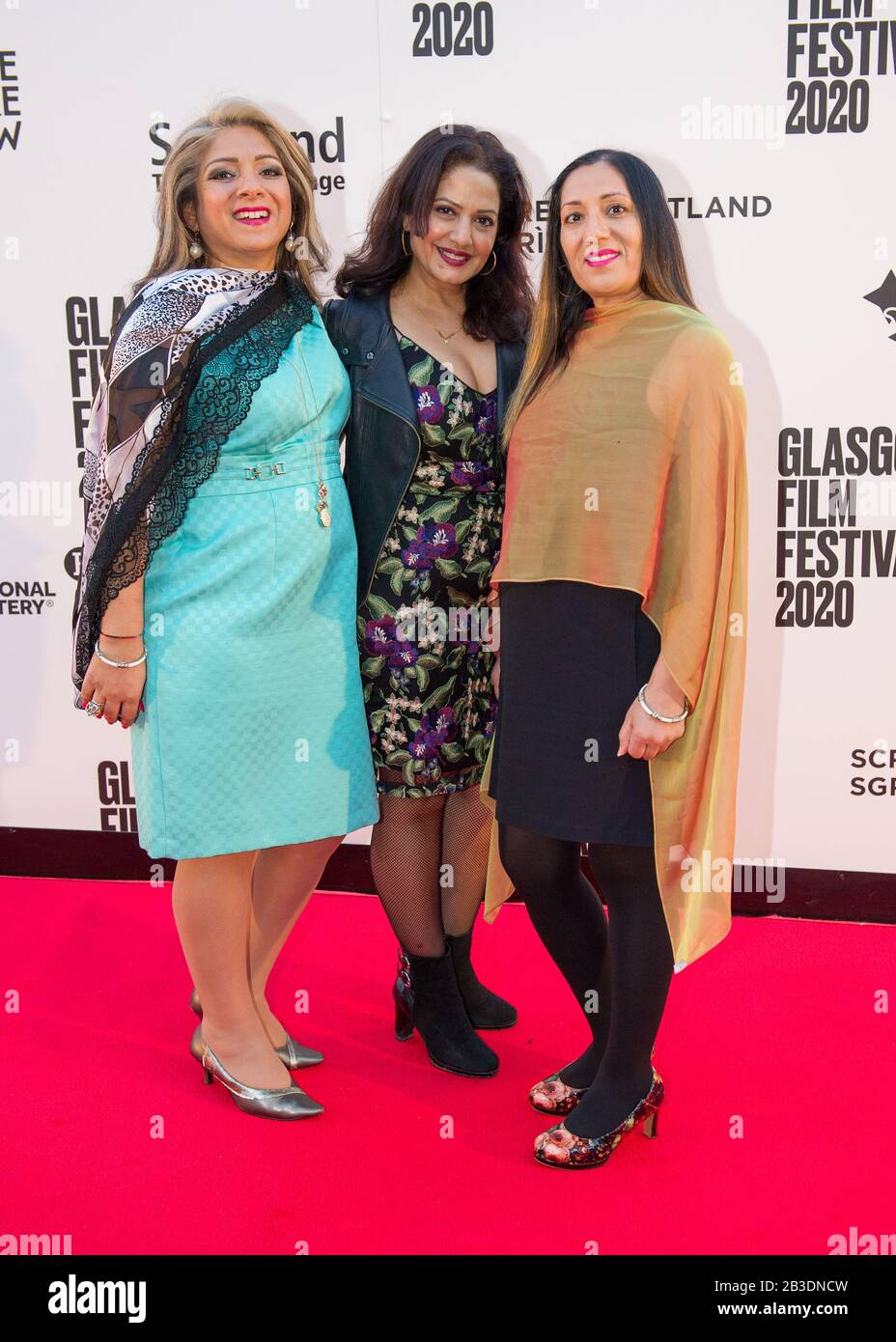 The pooni sisters hi-res stock photography and images - Alamy