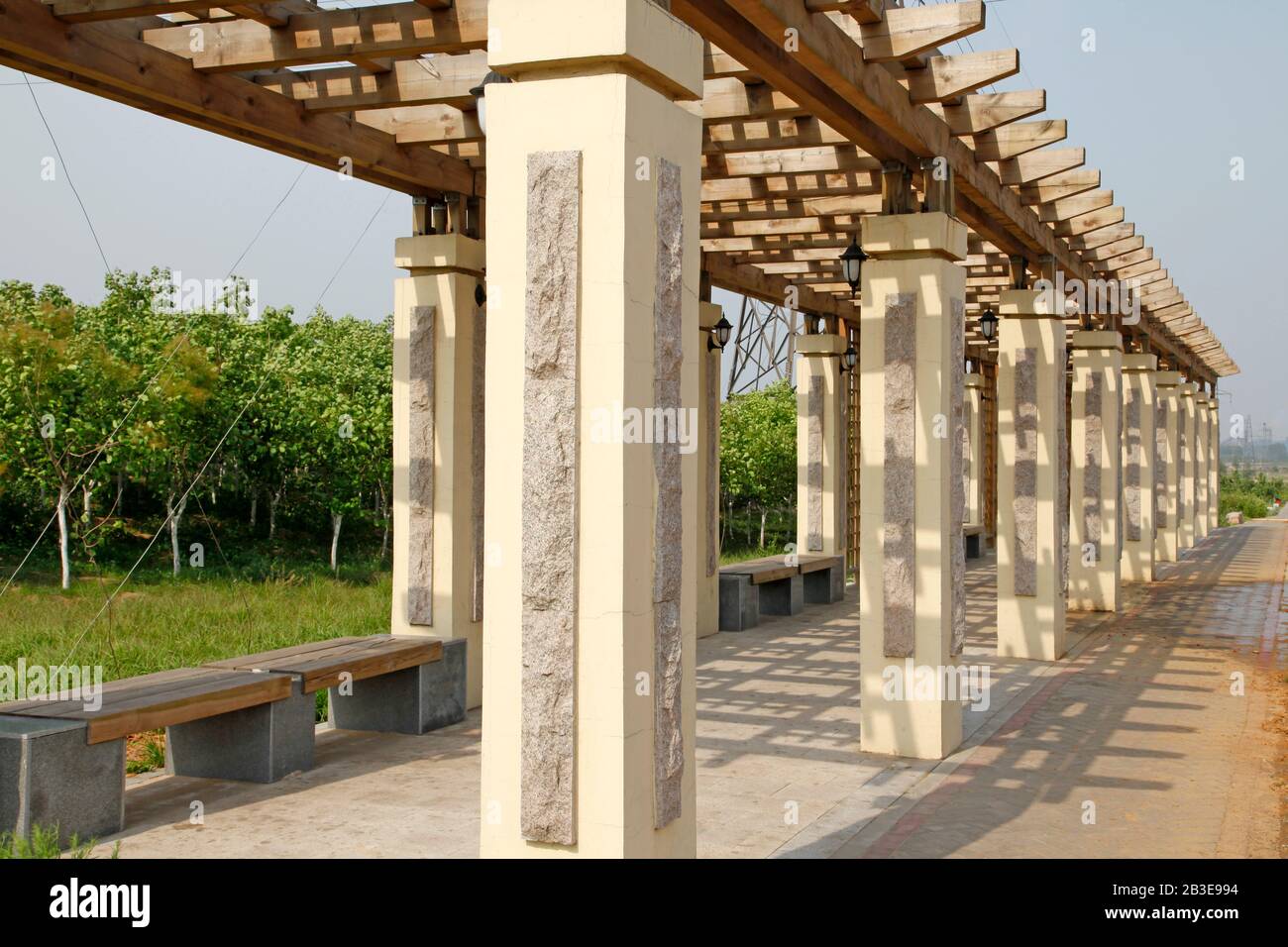Park Colonnade, tourists rest place Stock Photo - Alamy