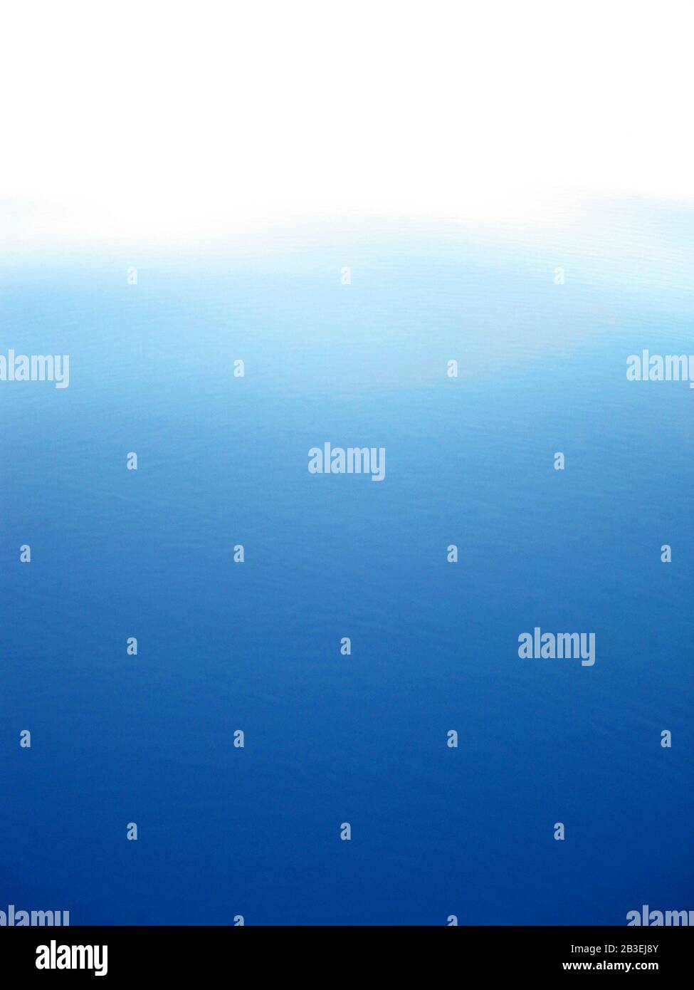 Pale blue graduated wallpaper hi-res stock photography and images - Alamy