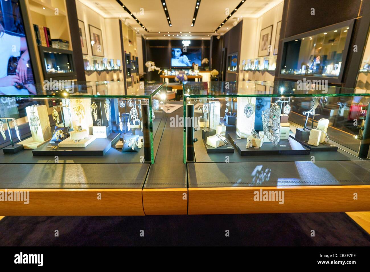 HONG KONG, CHINA - JANUARY 23, 2019: jewelleries on display at APM ...