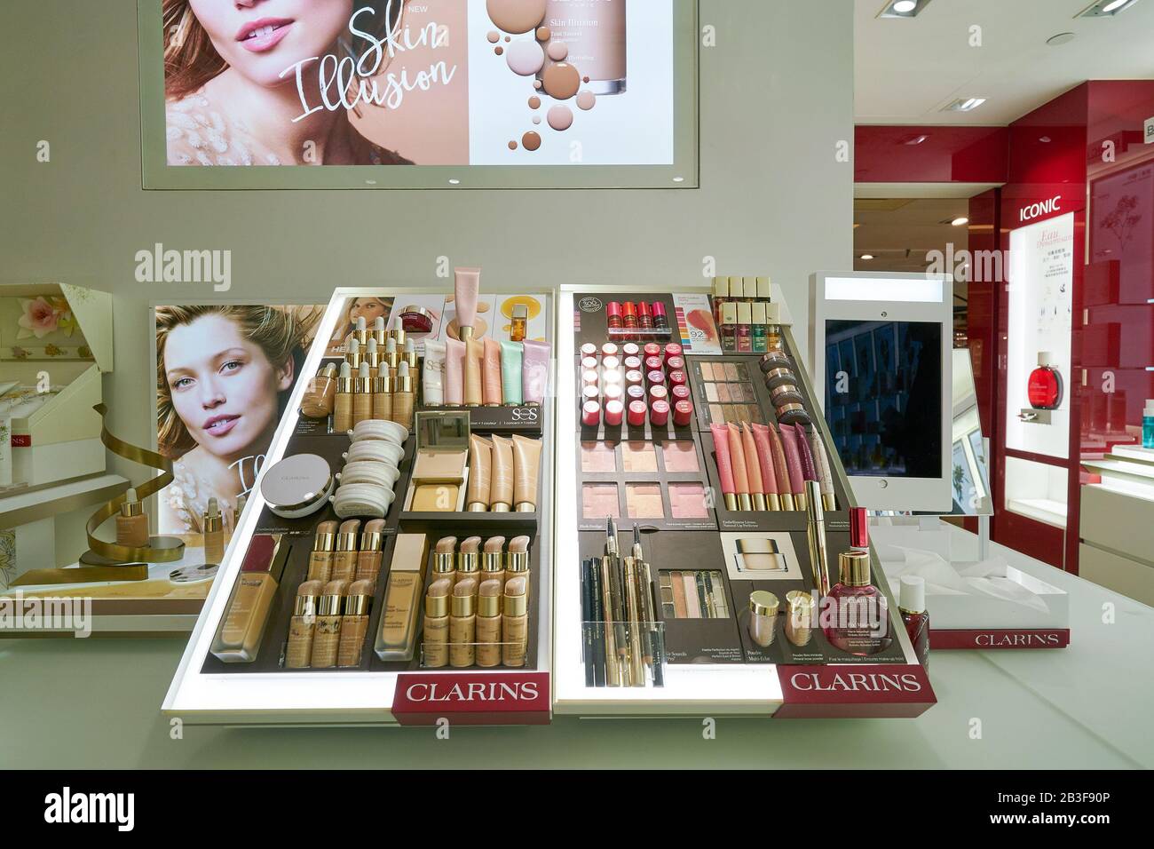 HONG KONG, CHINA - CIRCA JANUARY, 2019: personal care products on ...