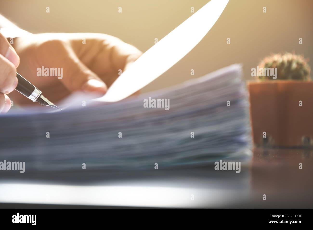 Check documents hi-res stock photography and images - Alamy
