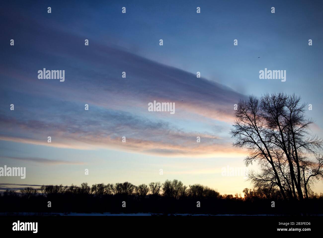 big sky sunset Stock Photo - Alamy