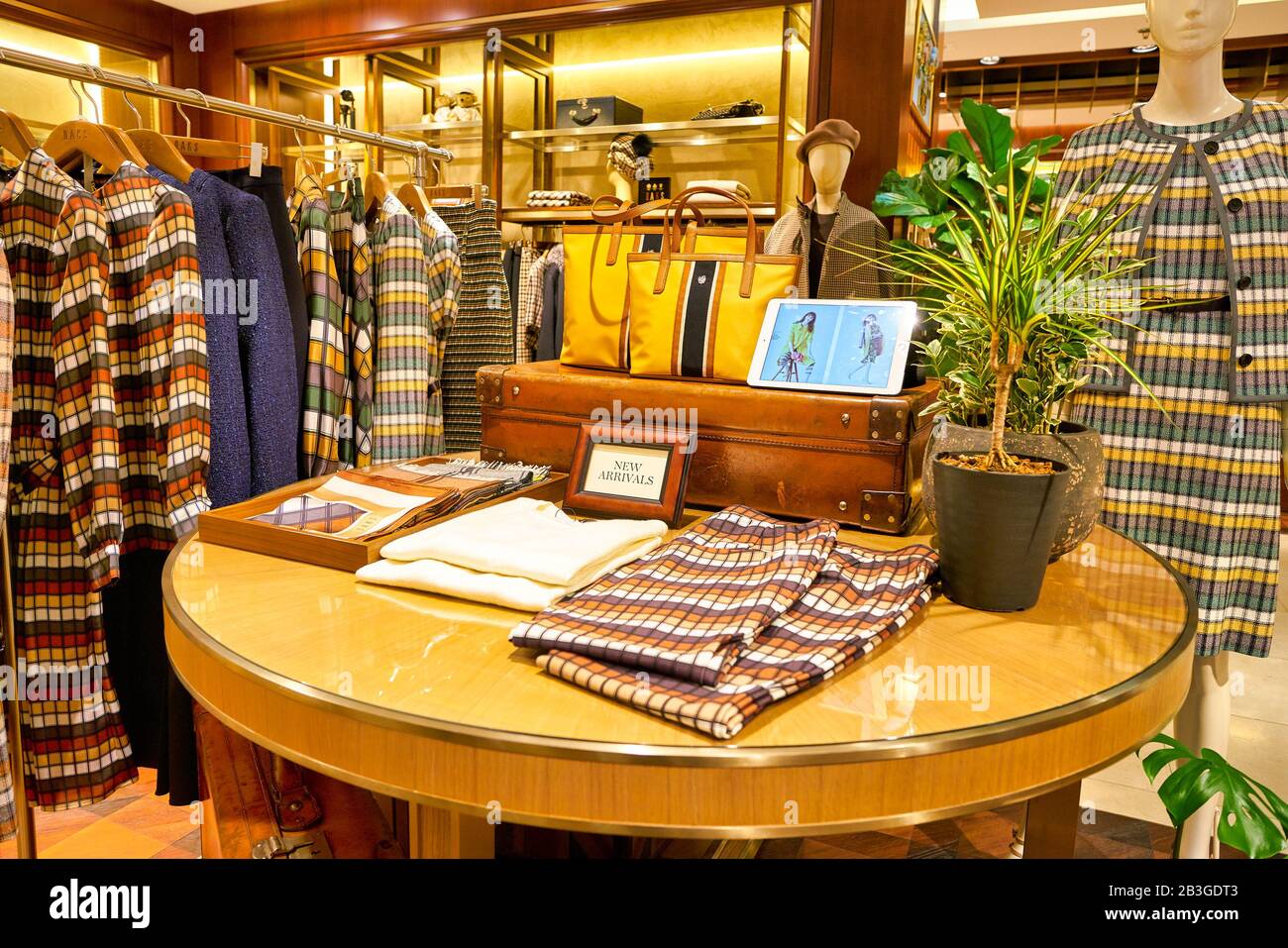 Daks Store High Resolution Stock Photography and Images - Alamy