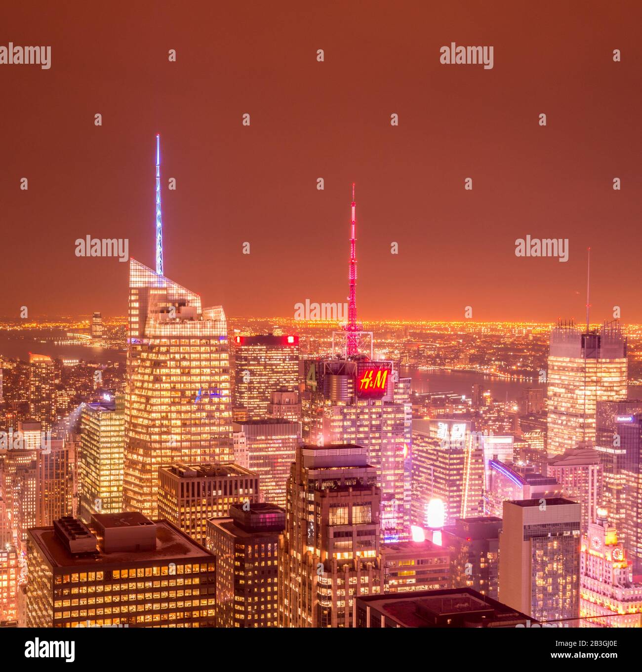 New York - DECEMBER 20, 2013: View of Lower Manhattan on December 20 in ...