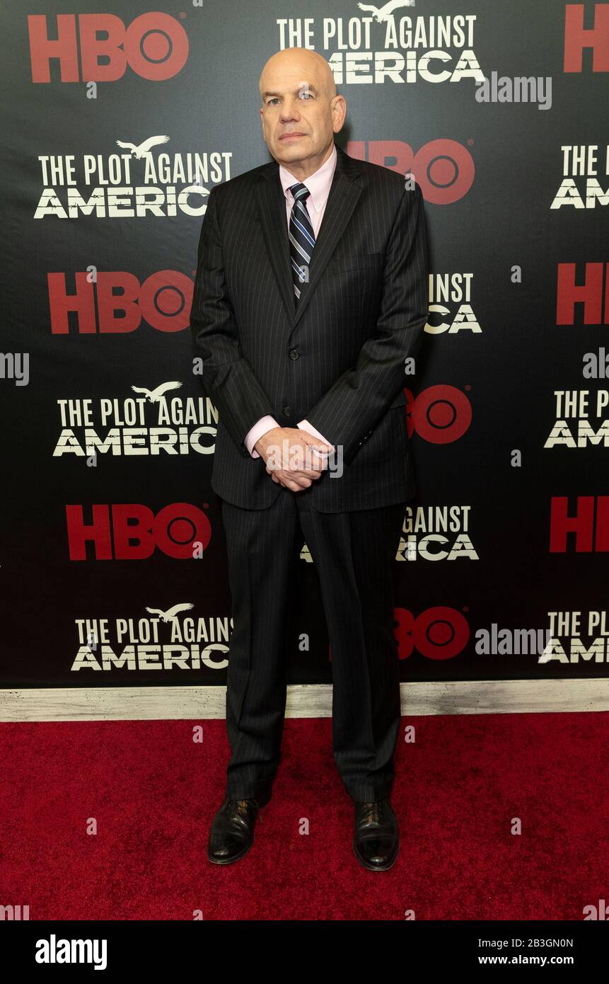 David simon producer 2020 hi-res stock photography and images - Alamy